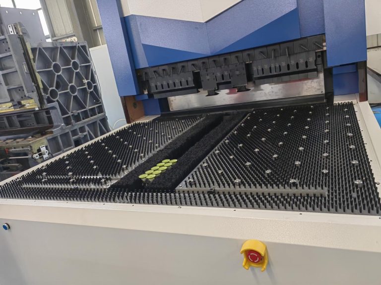 15 Axis CNC Panel Bending machine Sheet Metal Servo Bending Machine ...