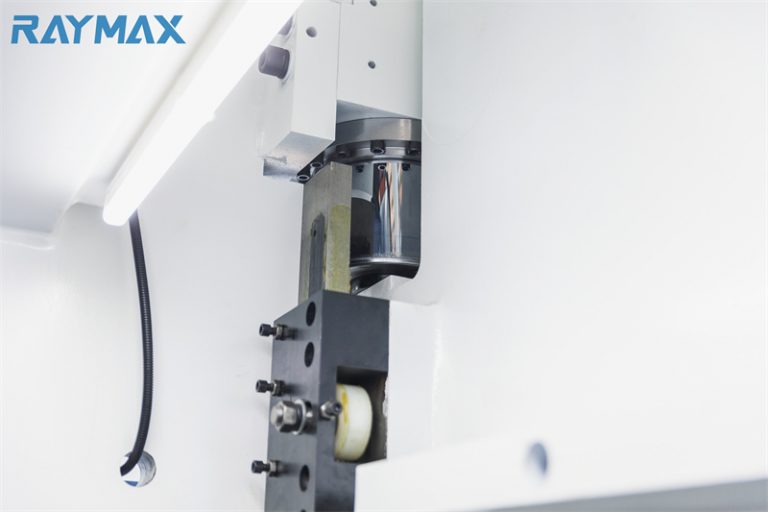 آلة ثني الصفائح المعدنية Cnc سعر الفرامل الهيدروليكية الصحافة - فيديو RAYMAX